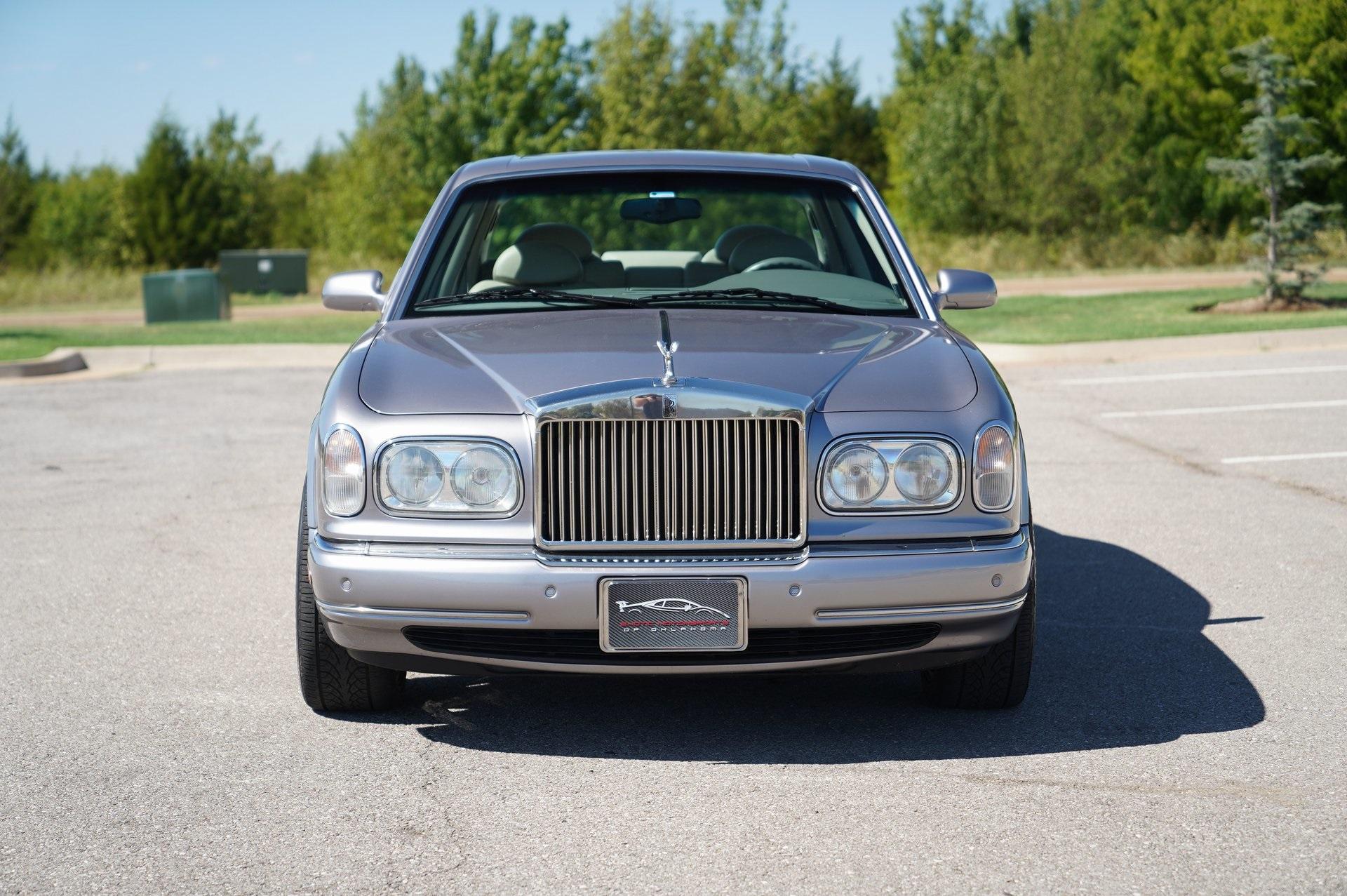 Used 2000 Rolls Royce Inside