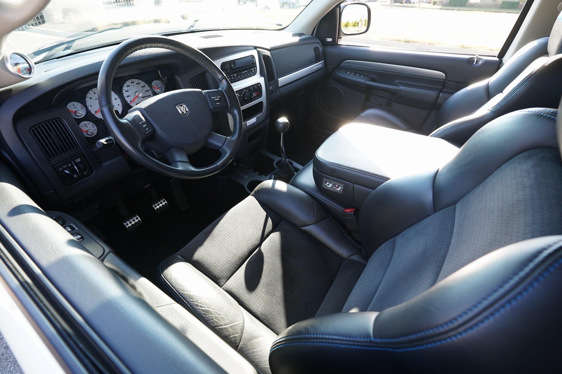 2005 Dodge Ram 1500 Interior