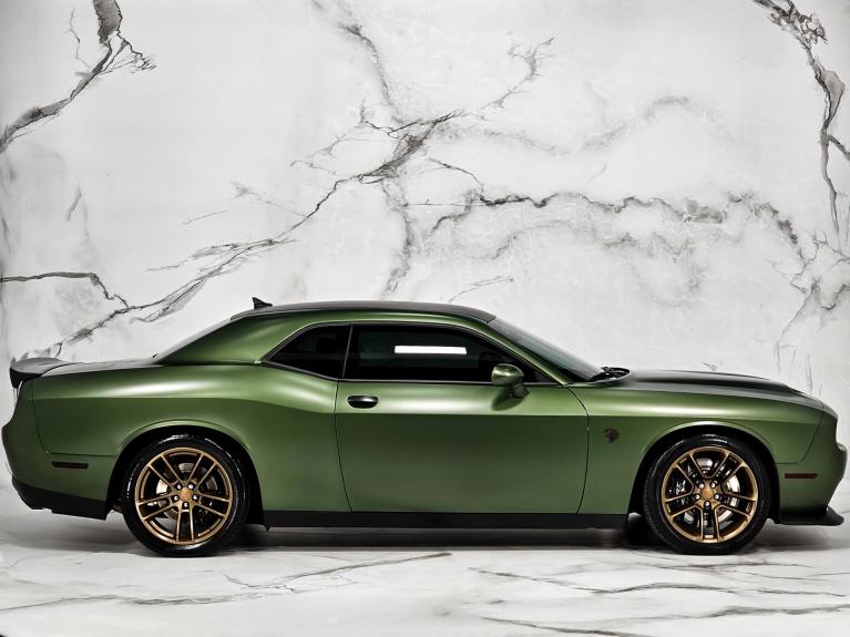 Dodge Challenger Hellcat Army Green