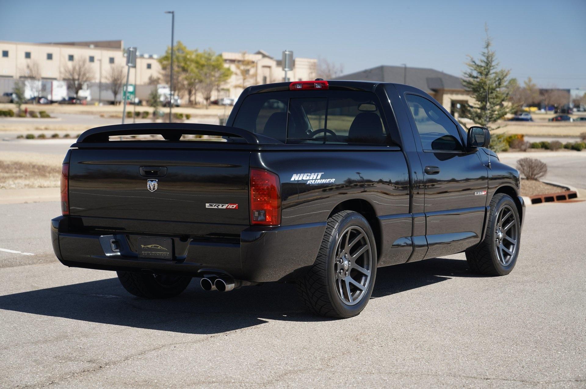 2006 Srt 10 Night Runner