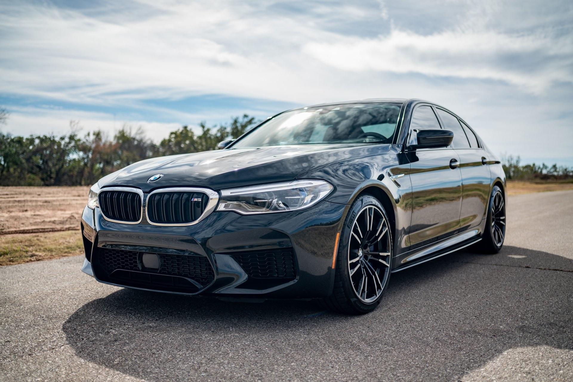 2022 Bmw M5 Azurite Black