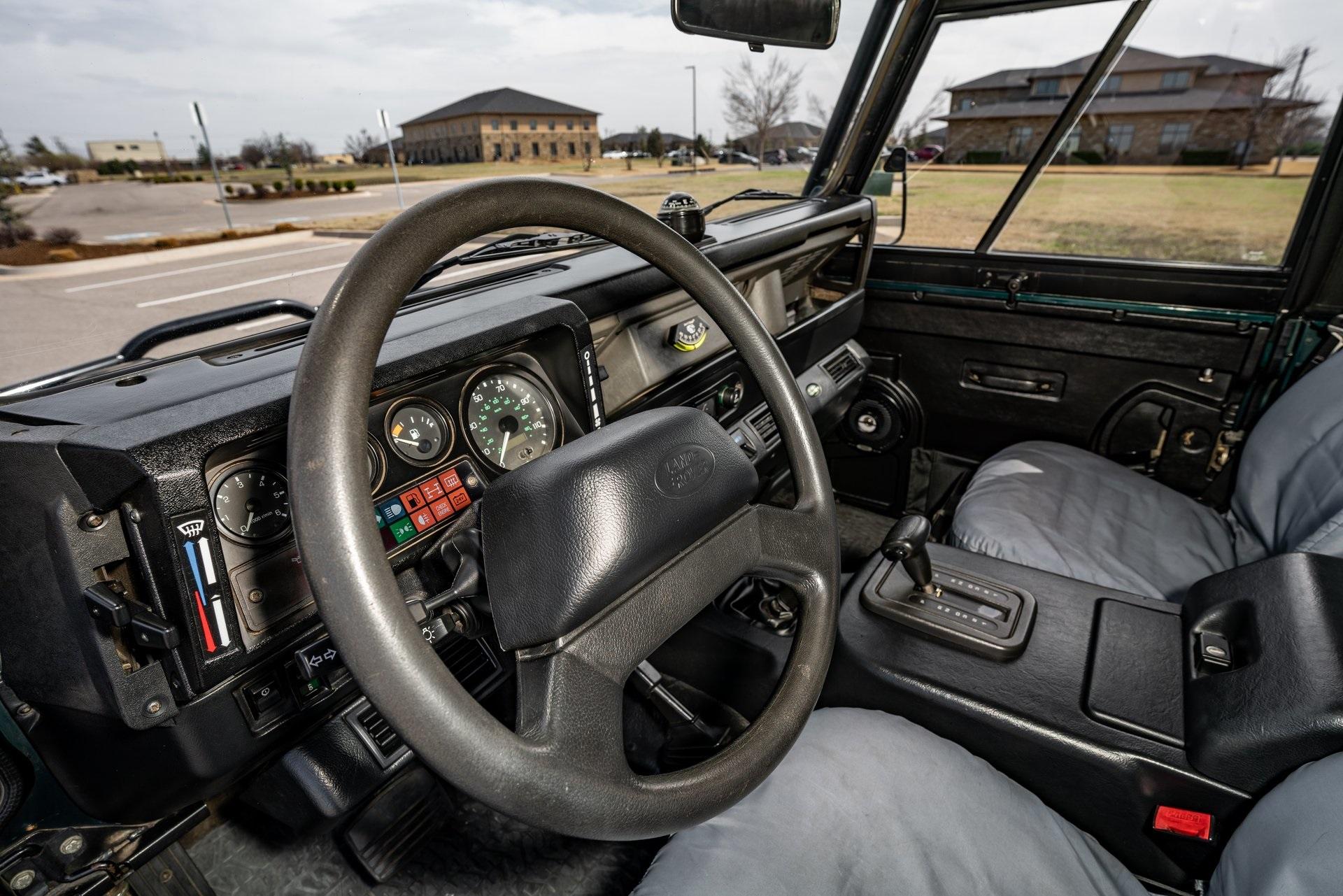 1997 Land Rover Defender 90 Interior
