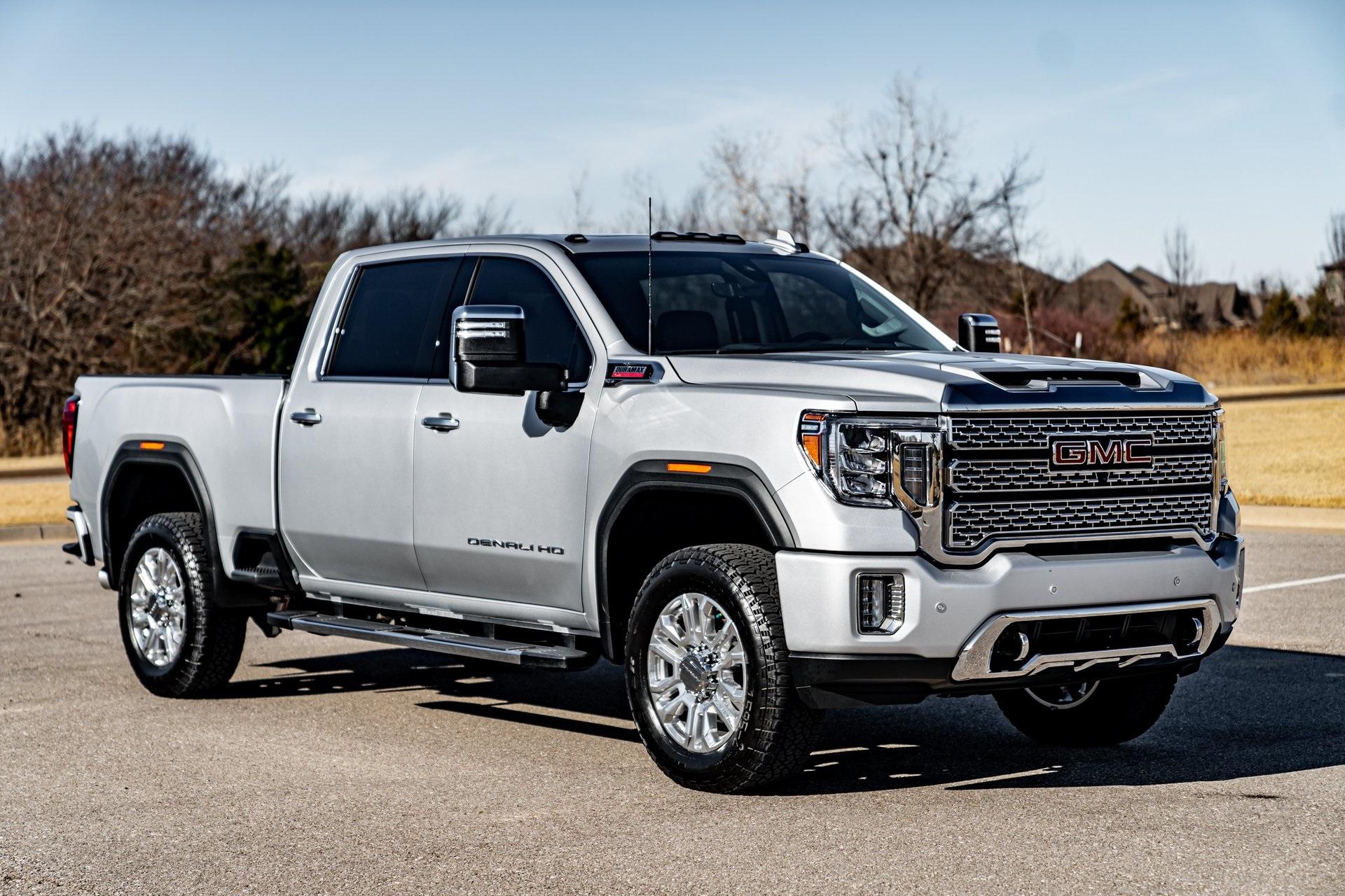 2022 Silver Gmc Sierra Lifted